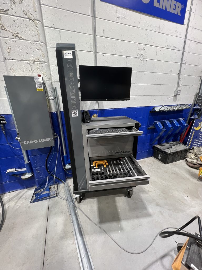 CAR O TRONIC FRAME MACHINE COMPUTER – D&J Collision Center